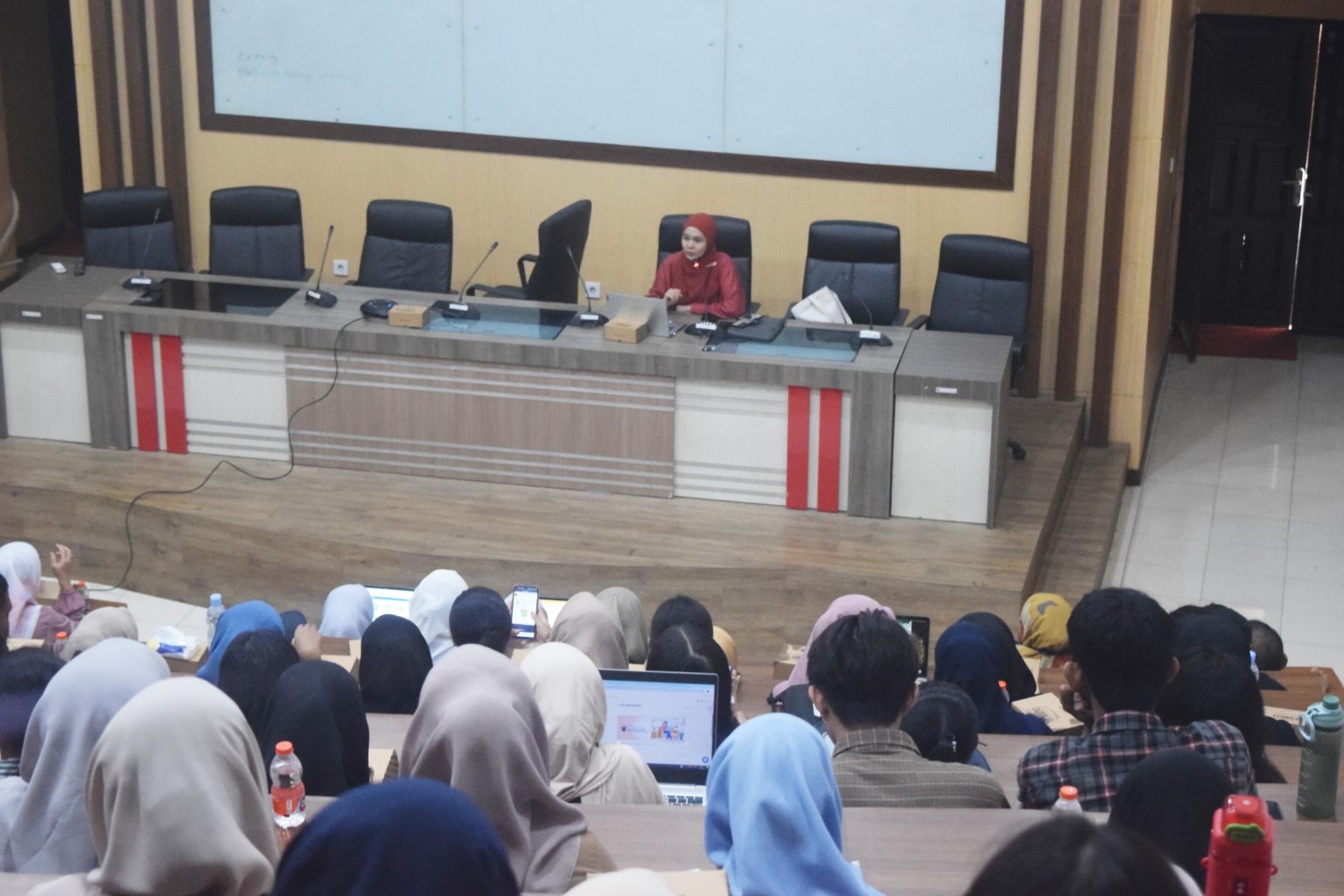 FMIPA Unhas Gelar Sosialisasi Sistem Kelola Pembelajaran 2.0 (SIKOLA 2. ...